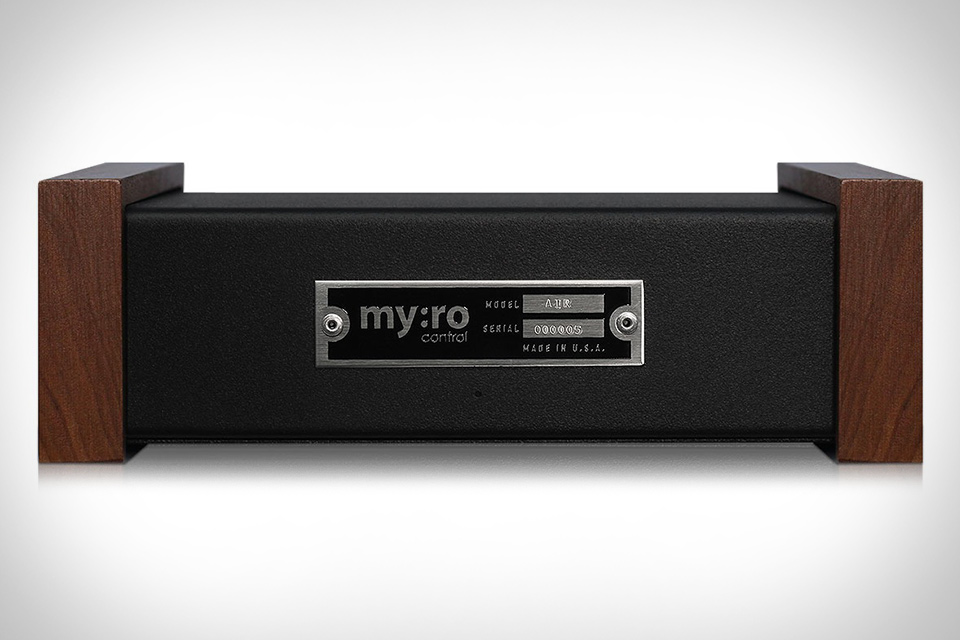 DJ Connect | Uncrate