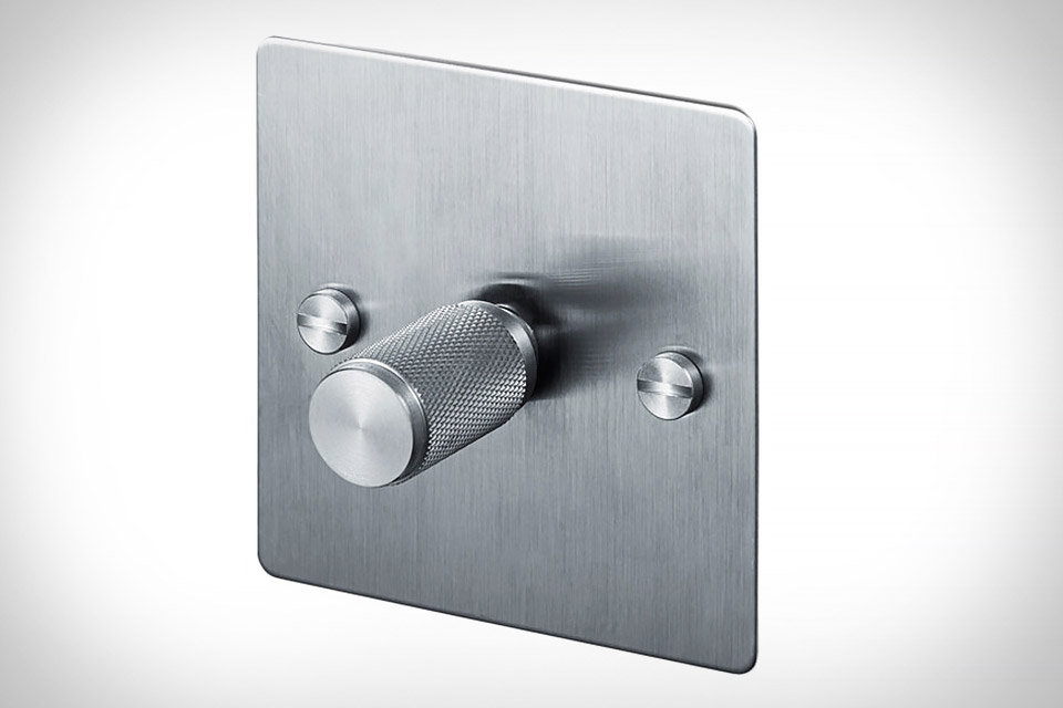 Avi-On Switch | Uncrate