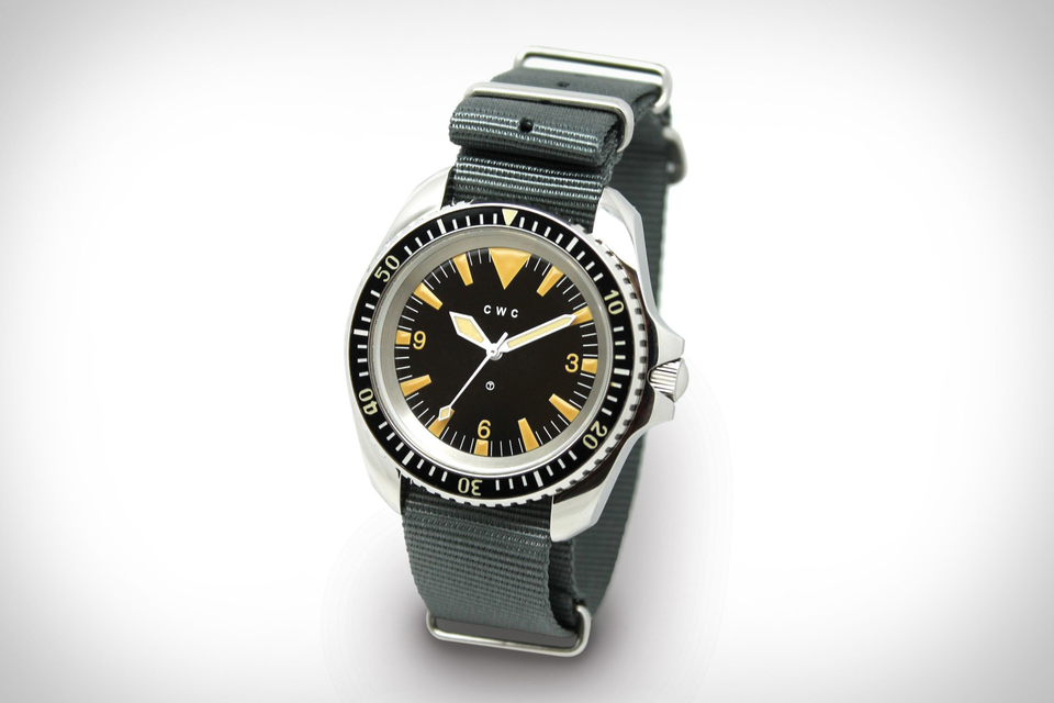 Misfit Vapor Smartwatch | Uncrate