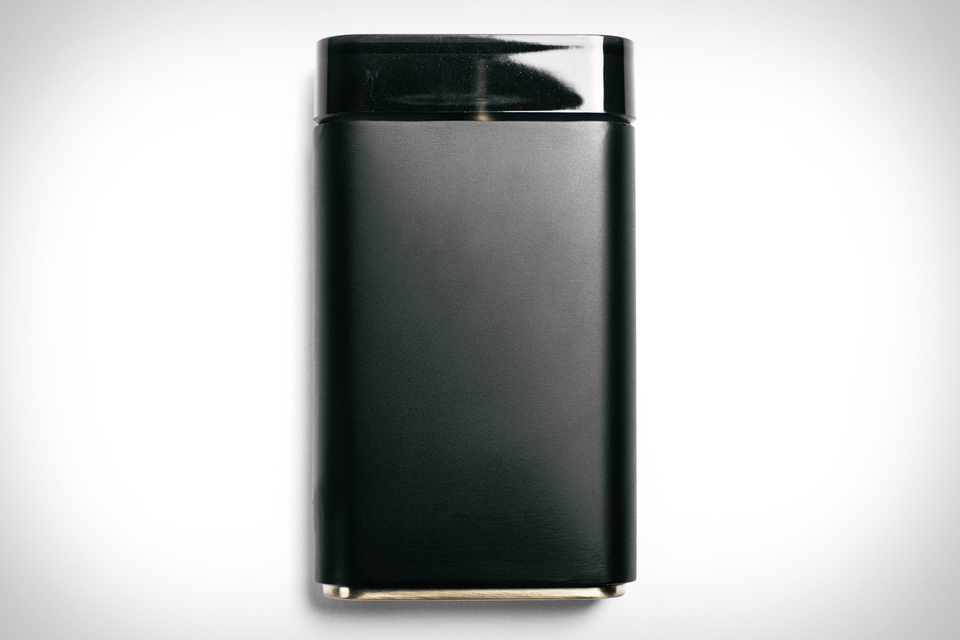 Licorera RBT | Uncrate