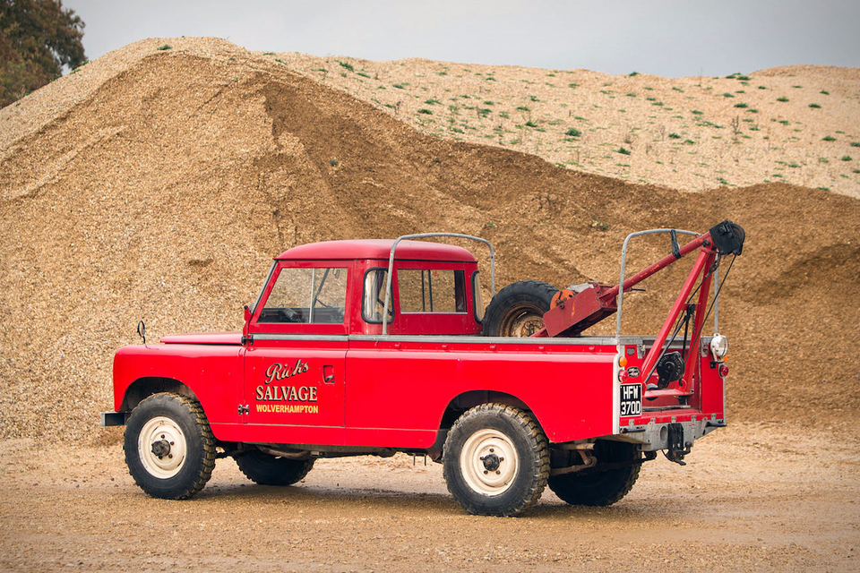 1966 Land Rover Recovery Truck | Uncrate