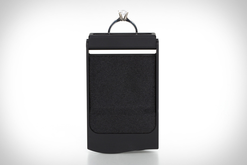 Monarch Engagement Ring Case | Uncrate