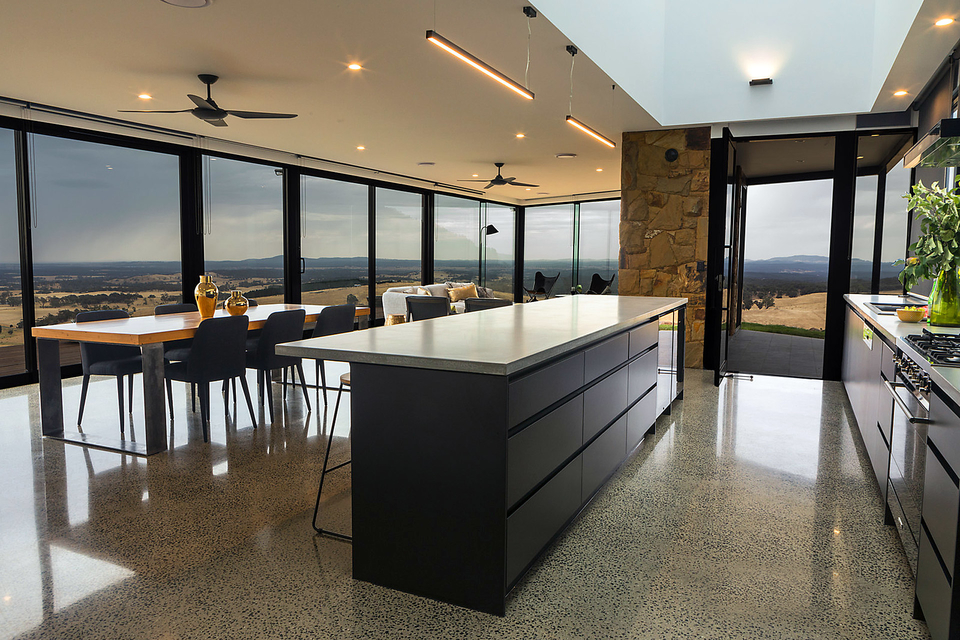 Casa Sky High | Uncrate