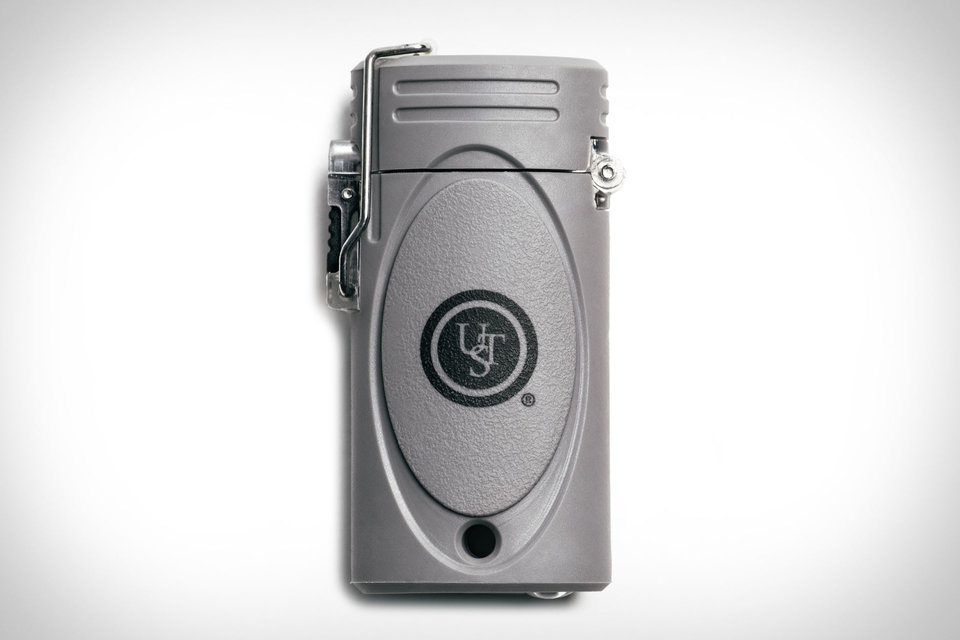 TekFire LED Fuel-Free Lighter | Uncrate