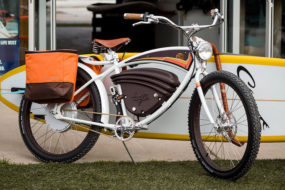 Vintage Electric Signature Cruz E-Bike | Uncrate