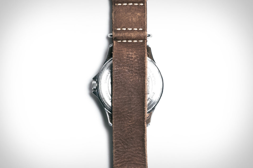 Reloj Timex Navi Ocean | Uncrate