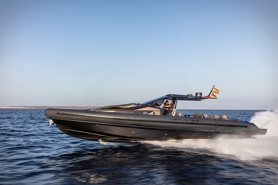Anvera 48 Yacht | Uncrate