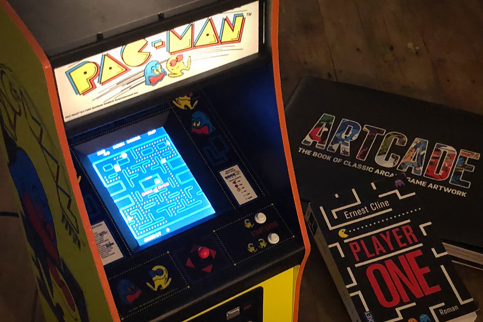 Pac-Man Quarter Size Arcade Cabinet | Uncrate