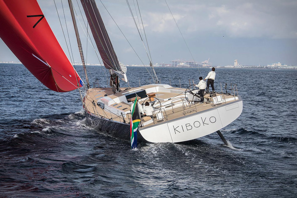 Southern Wind Kiboko Tres Yacht | Uncrate