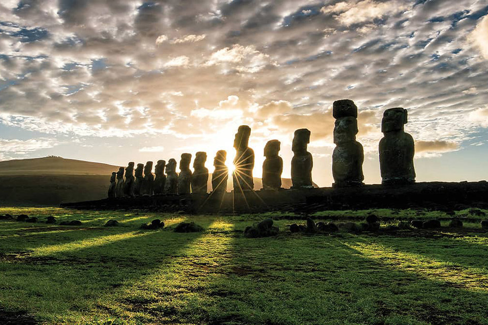 Four Seasons Ancient Explorer Adventure | Uncrate