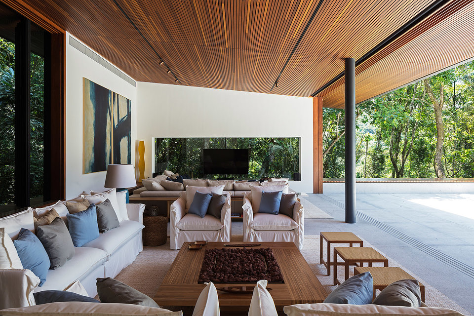 MH House | Uncrate