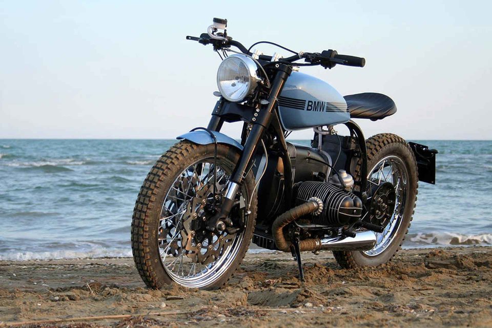 La Motocicletta BMW R80ST Motorcycle | Uncrate