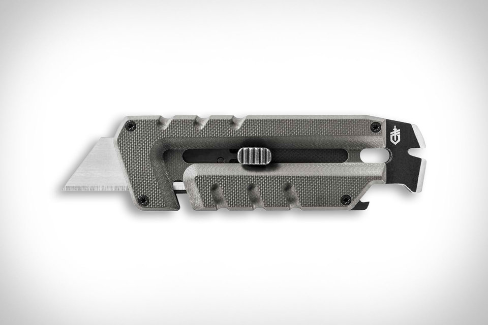 Falcon Titanium Micro Knife | Uncrate