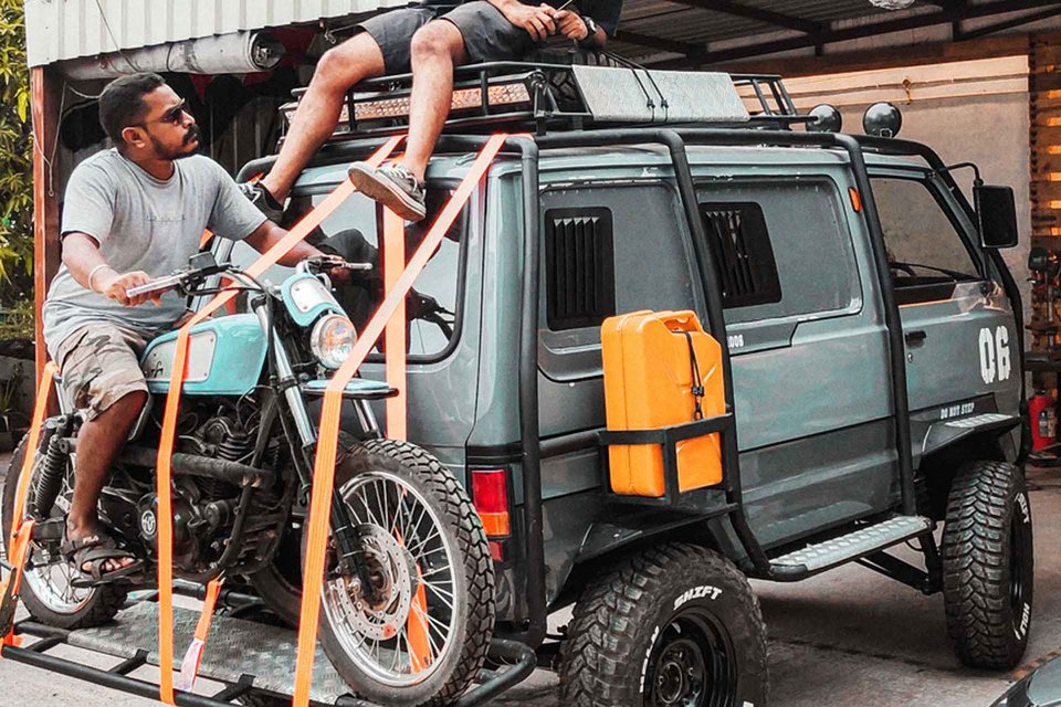 Holy Shift Suzuki Omni Battle Van | Uncrate