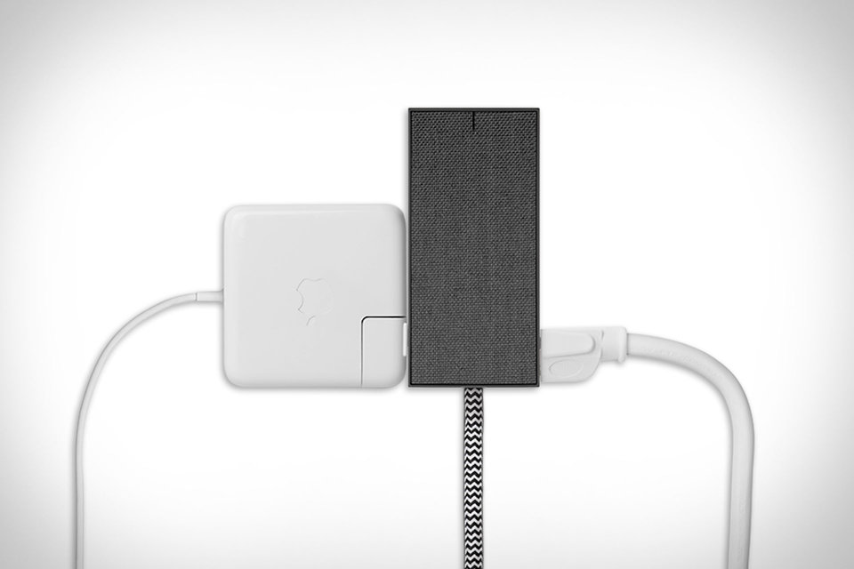 Native Union Smart Hub Bridge Charger | Uncrate