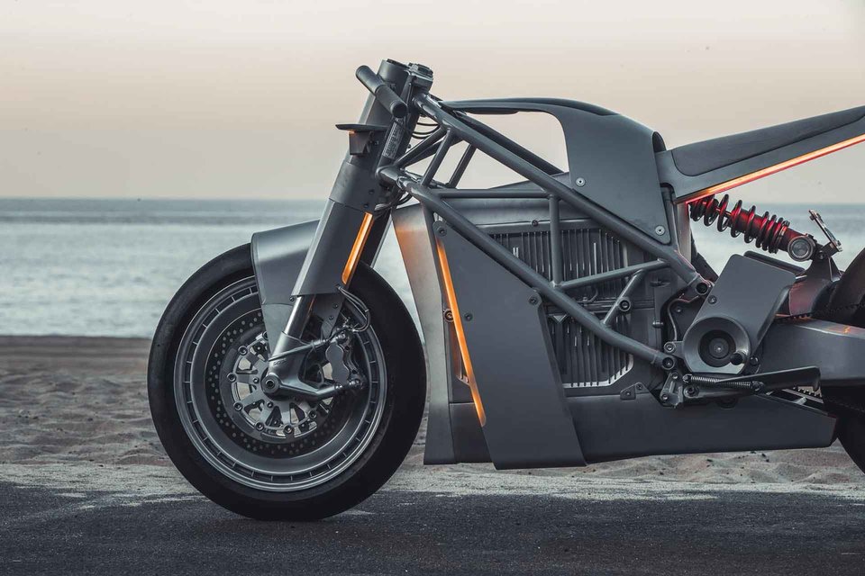 UMC-063 XP Zero Motorcycle | Uncrate