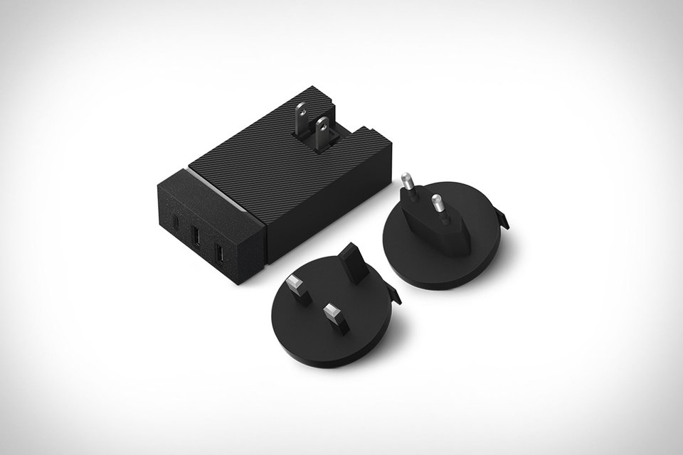 Native Union Smart Hub Wall Charger | Uncrate