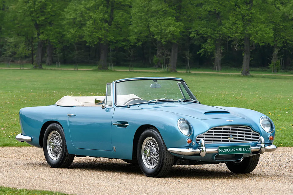 1965 Aston Martin DB5 Vantage Icons Collection | Uncrate