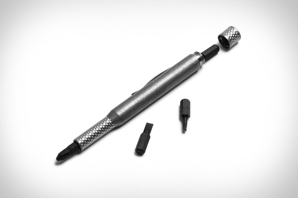 Titanium Pen Screwdriver | Uncrate