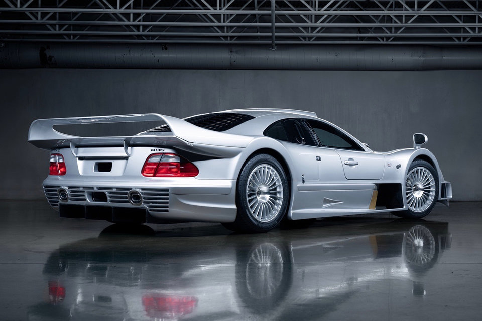 1998 Mercedes-Benz AMG CLK GTR Strassenversion | Uncrate