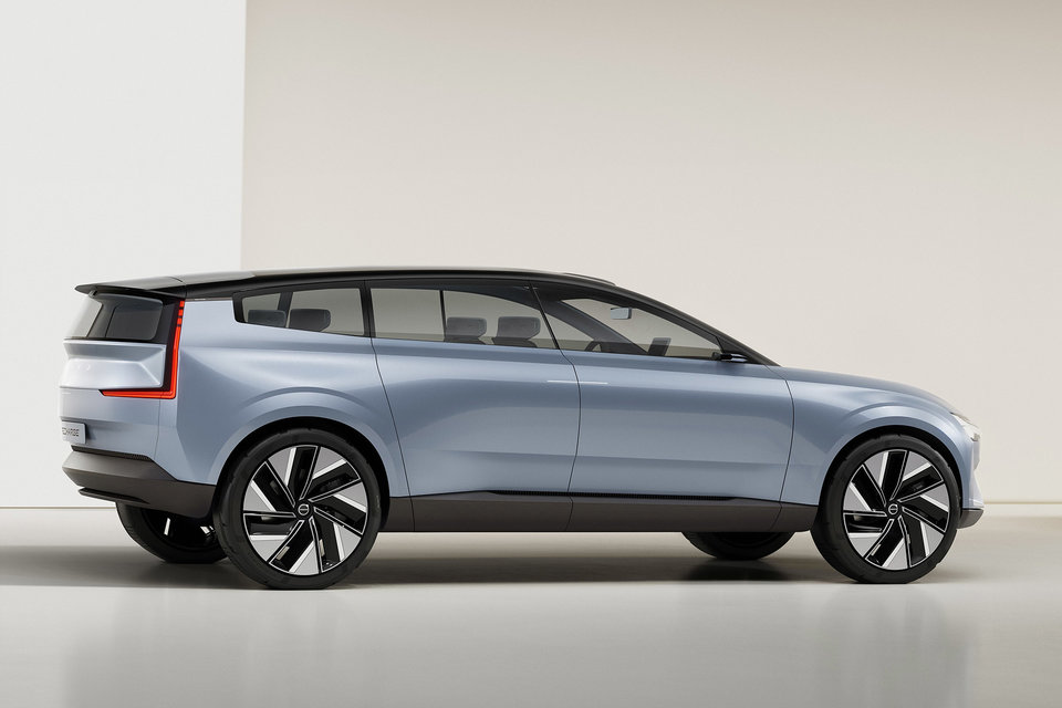 Volvo Concept Recharge | Uncrate