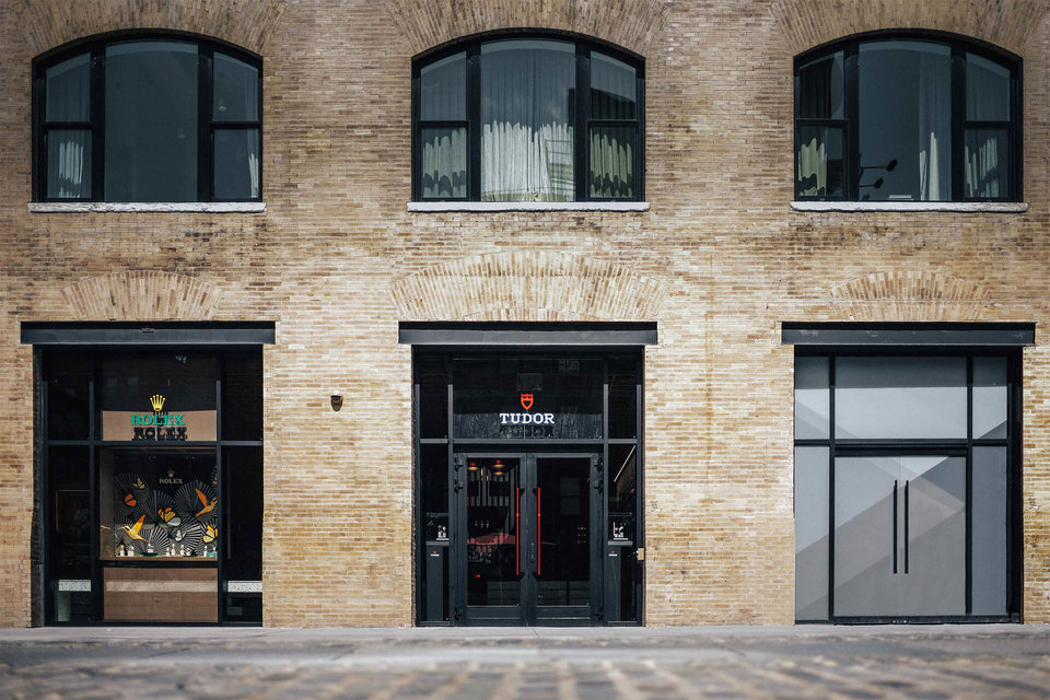 Out of Office | Uncrate