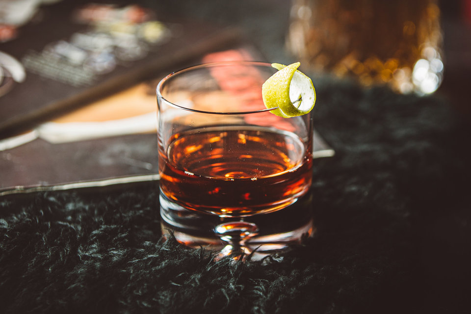 Dark & Stormy Cocktail Recipe | Uncrate