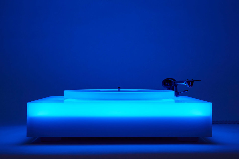 Brian Eno LED Turntable | Uncrate