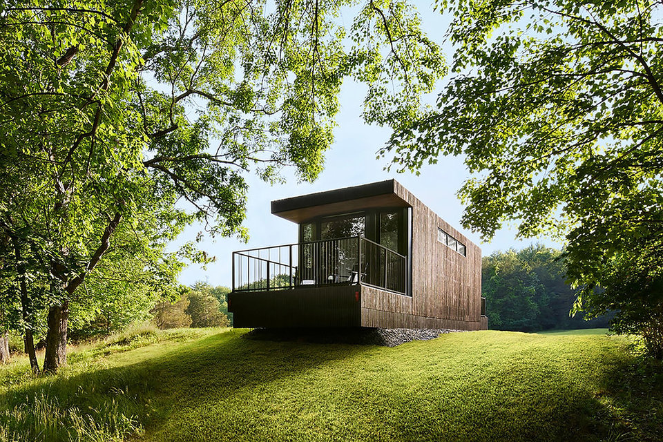 Moliving Nomadic Hotel | Uncrate