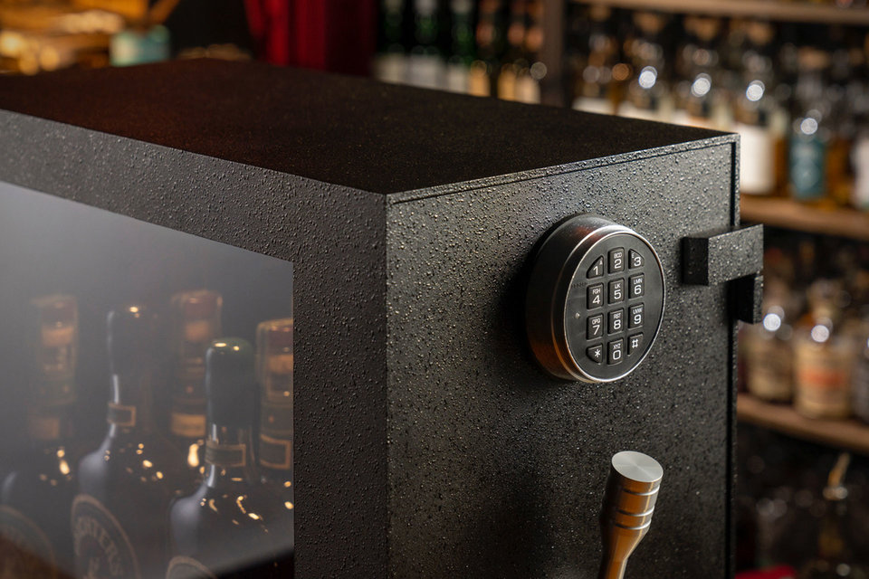 Bartesian Home Cocktail Machine | Uncrate