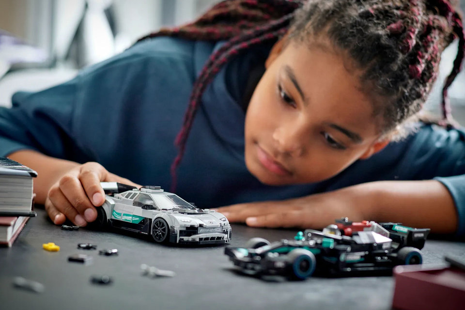 LEGO Mercedes-AMG F1 W12 E Performance & Project One | Uncrate