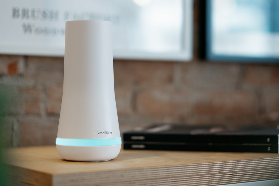 Simplisafe Home Security System Uncrate