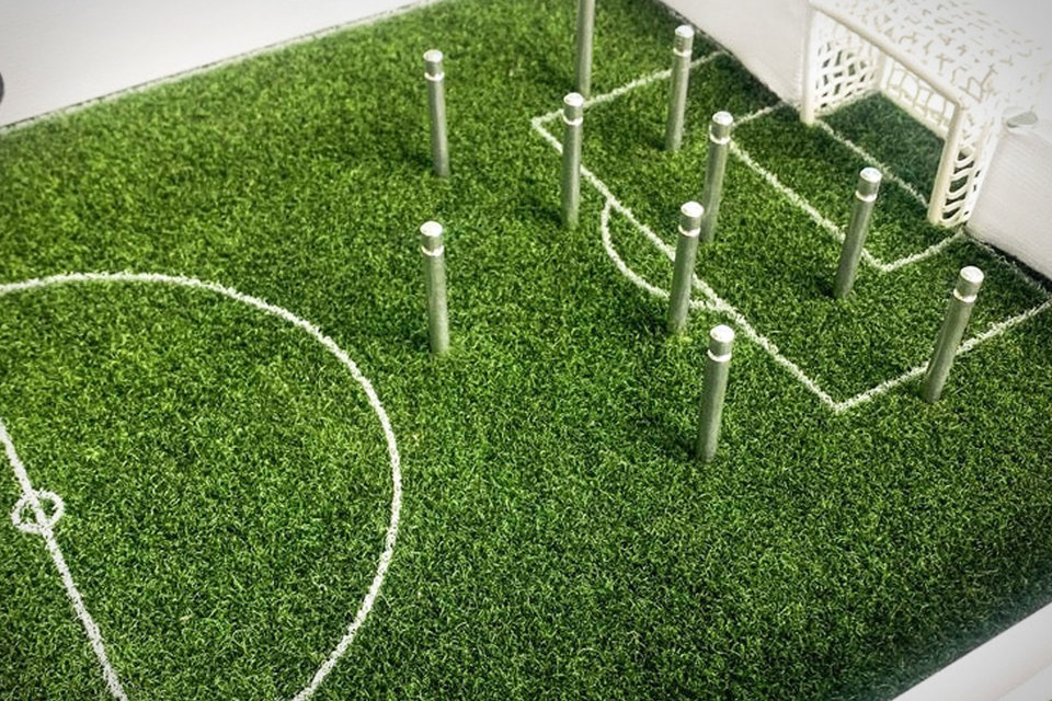 Binho Green Turf Finger Soccer Game | Uncrate