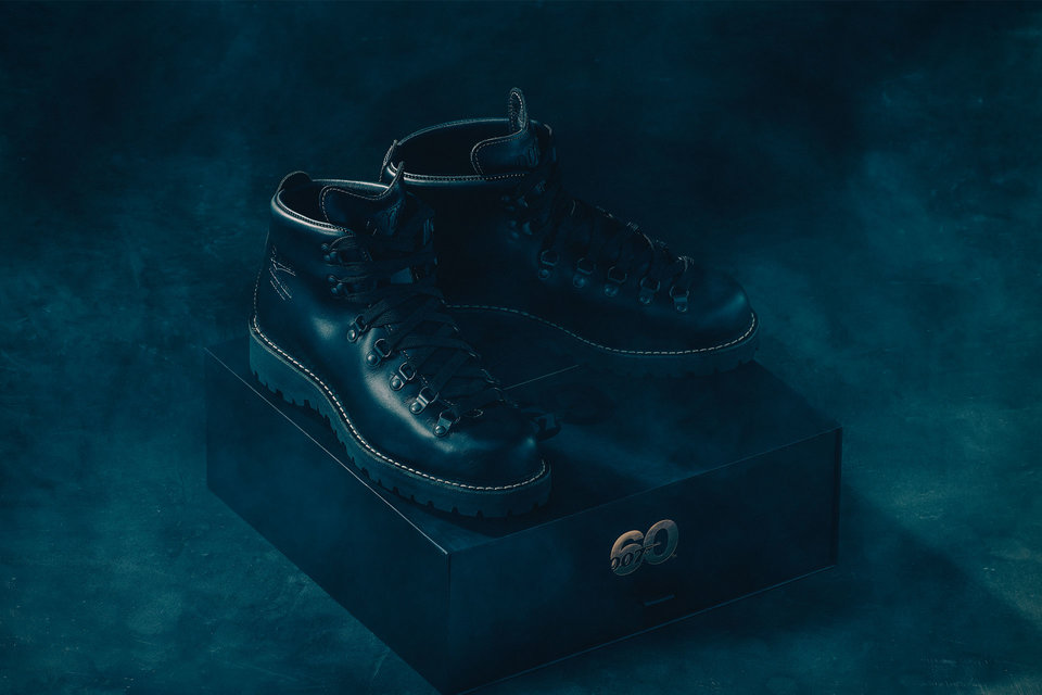 Danner 007 Mountain Light Boot | Uncrate