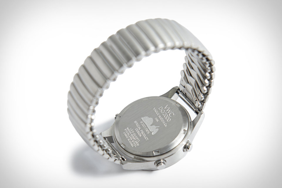 Vauge Watch Co Snoopy reloj digital | Uncrate