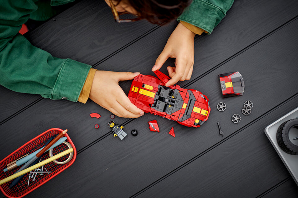 LEGO Ferrari 812 Compétition | Uncrate