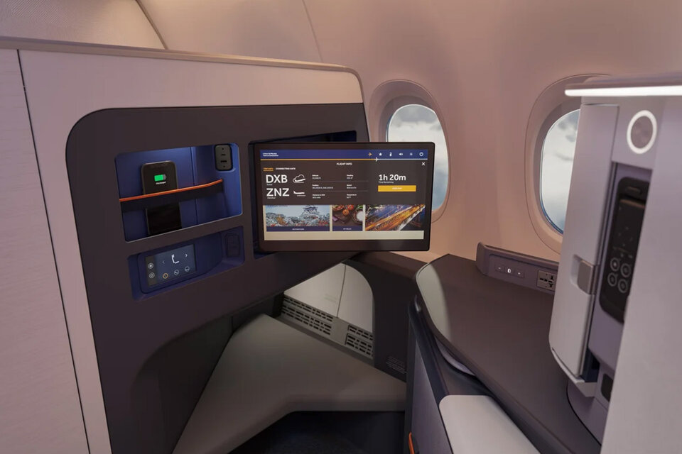 Flydubai Business Class Suites | Uncrate
