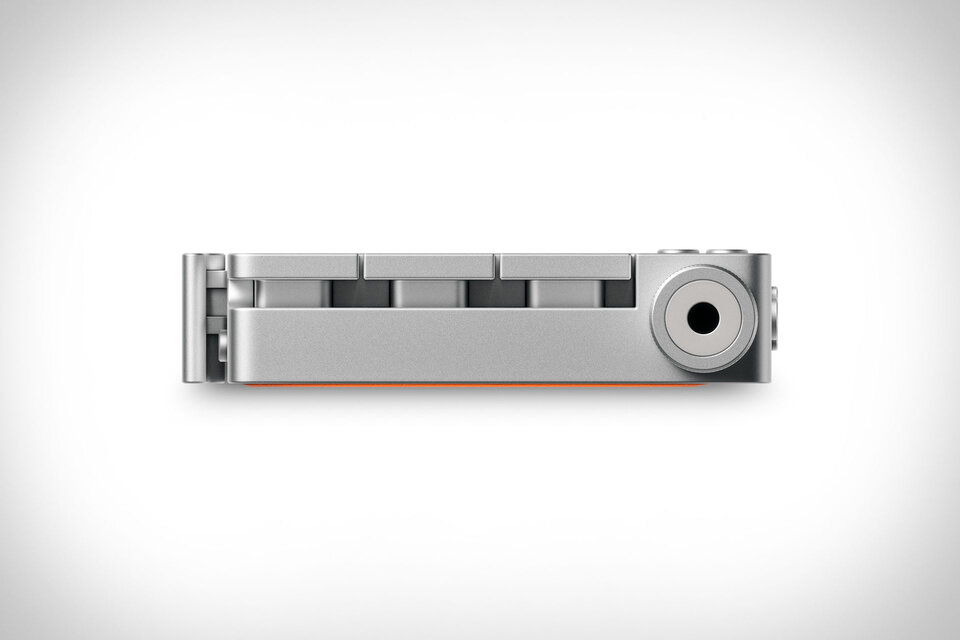 Teenage Engineering TP-7 现场录音机 | Uncrate