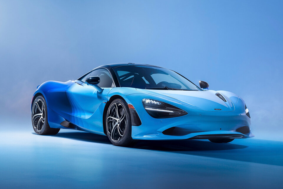 McLaren 750S Spectrum Theme | Uncrate