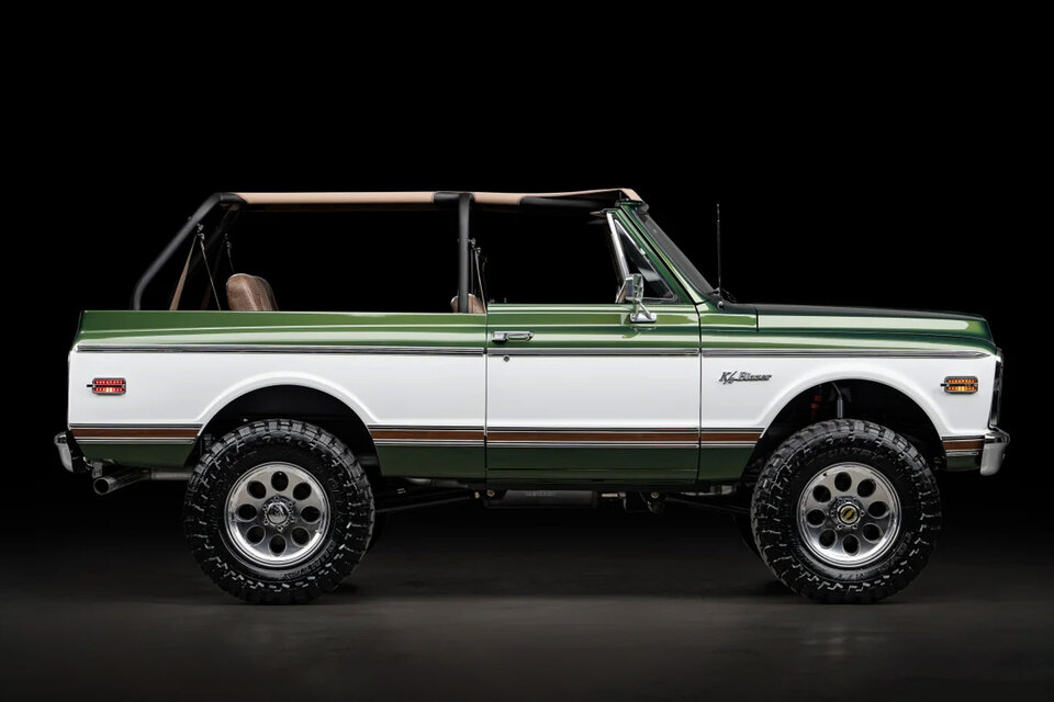 Velocity Classics Chevrolet K5 Blazer | Uncrate