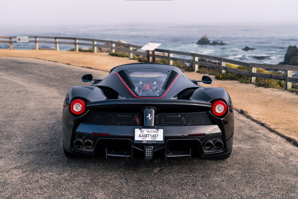2017 Ferrari LaFerrari Aperta | Uncrate