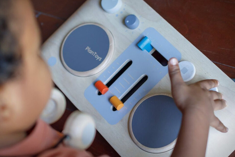 Toy DJ Mixer Board | Uncrate