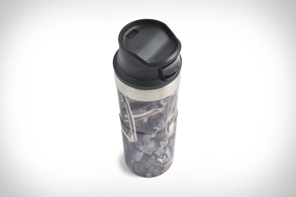 Stanley Classic Trigger-Action Travel Mug | Uncrate