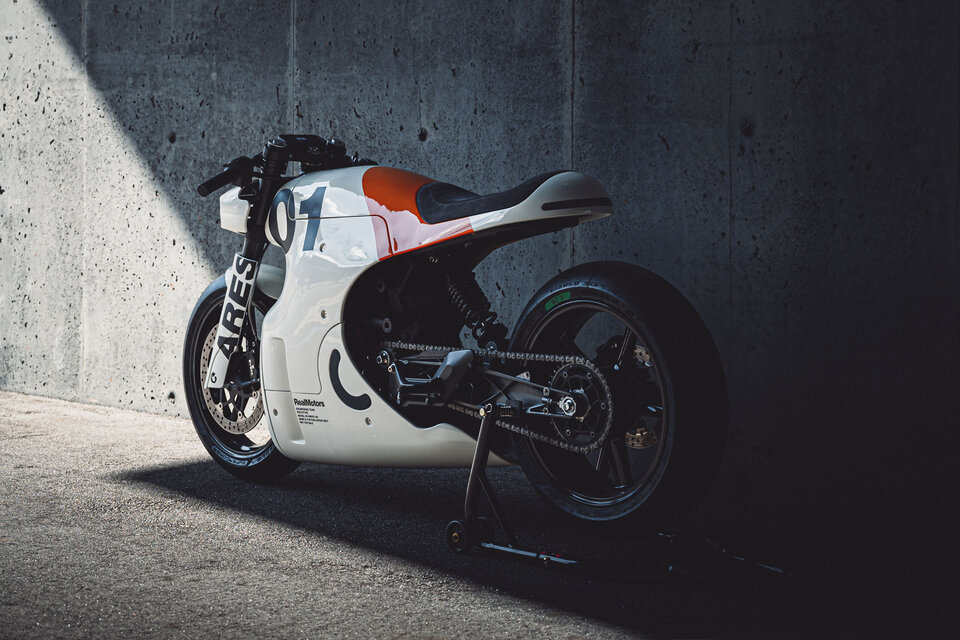 Real Motors Ares Electric Motorcycle | Uncrate