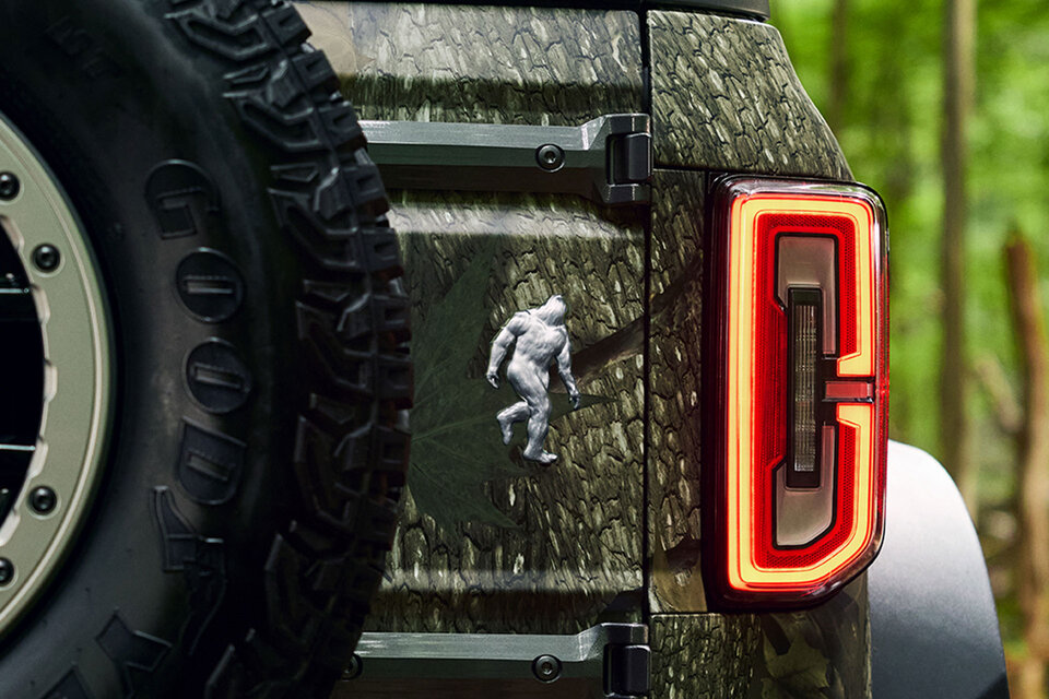 Ford Bronco Sasquatch Searcher SUV | Uncrate