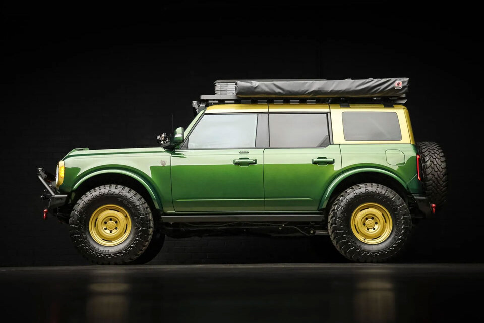 2023 フォード ブロンコ バッドランズ | Uncrate