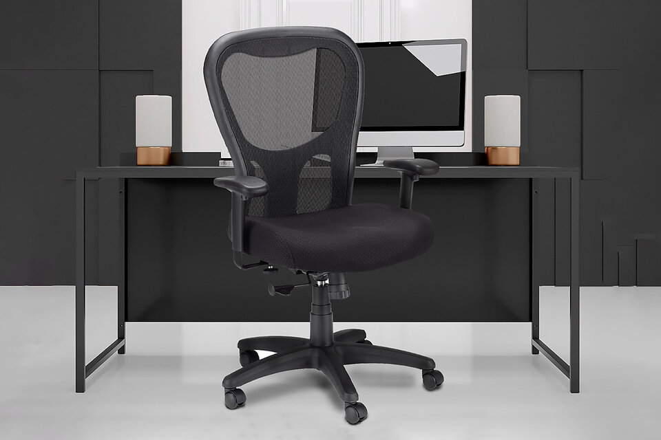 史泰博全国人体工程学月活动 | Uncrate