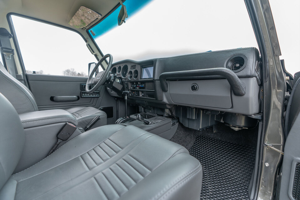 TLC4x4 1989 FJ142 Land Cruiser | Uncrate