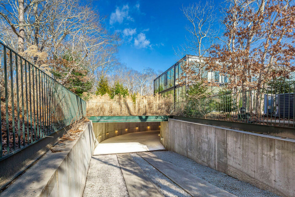 Neck Path House | Uncrate