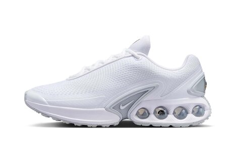 Titan Zeus 370-Inch 4K TV | Uncrate